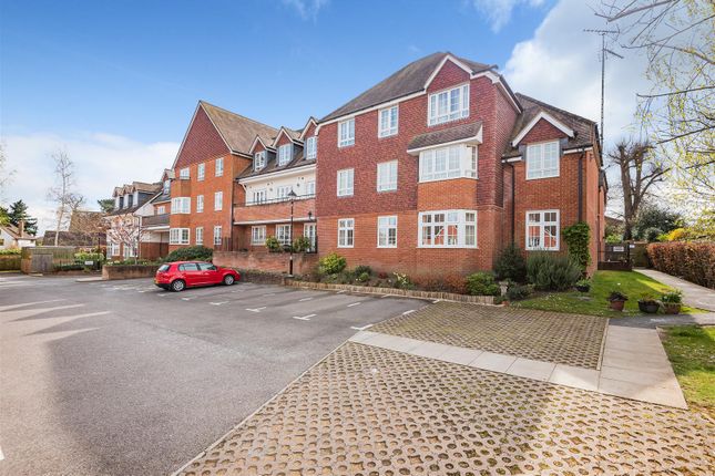 Harding Place, Wokingham, Berkshire RG40, 2 bedroom property for sale ...