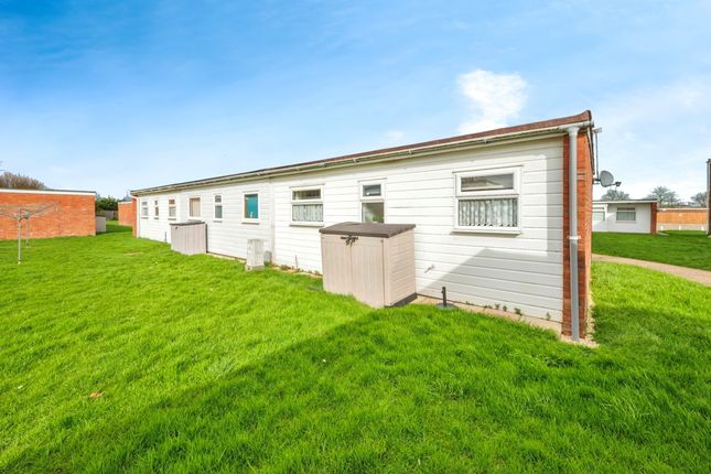 Beach Road, Scratby, Great Yarmouth NR29, 2 bedroom mobile/park home ...