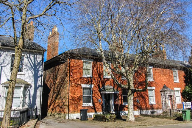 Flats for Sale in Swindon, Wiltshire - Swindon, Wiltshire Apartments to ...