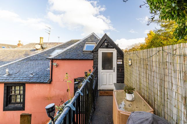 Homes for Sale in Strathaven - Buy Property in Strathaven - Primelocation