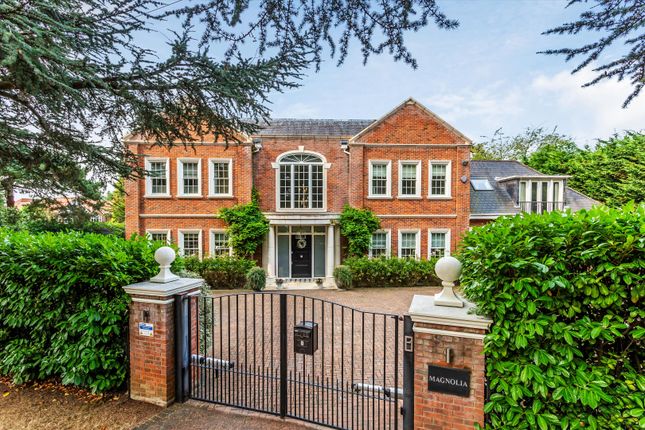 Houses for Sale in Cobham, Surrey - Cobham, Surrey Houses to Buy ...