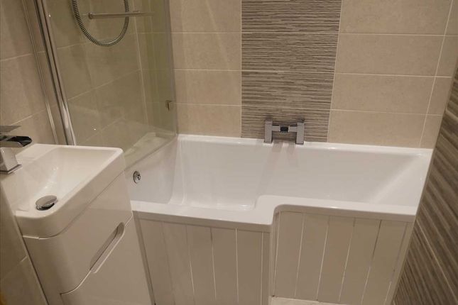 Greenrigg Road, Cumbernauld, Glasgow G67, 3 bedroom terraced house for ...