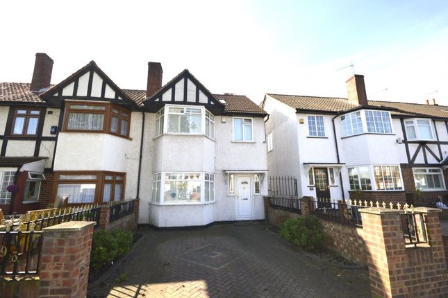 Nelson Road Whitton Twickenham Tw2 4 Bedroom Semi Detached House For