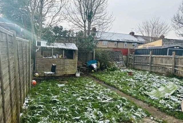 Maple Crescent, Slough SL2, 3 bedroom semi-detached house for sale ...