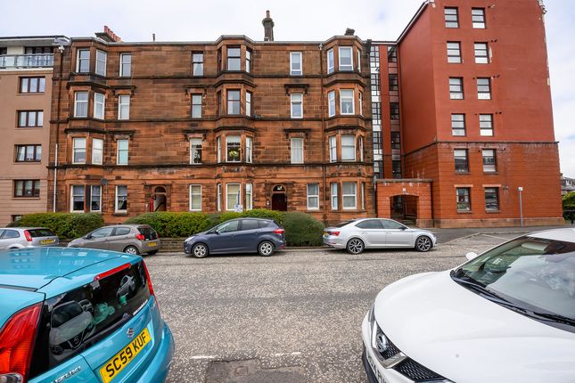 Houston Street, Greenock PA16, 2 bedroom flat for sale - 64390958 ...