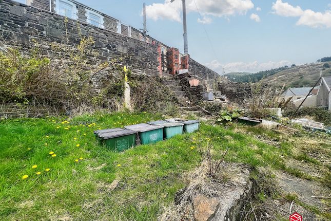 Jersey Road, Blaengwynfi, Port Talbot, Neath Port Talbot. SA13, 3 ...