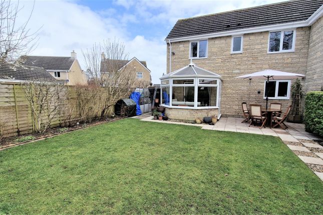 Springfield Drive, Calne SN11, 3 bedroom semi-detached house for sale ...