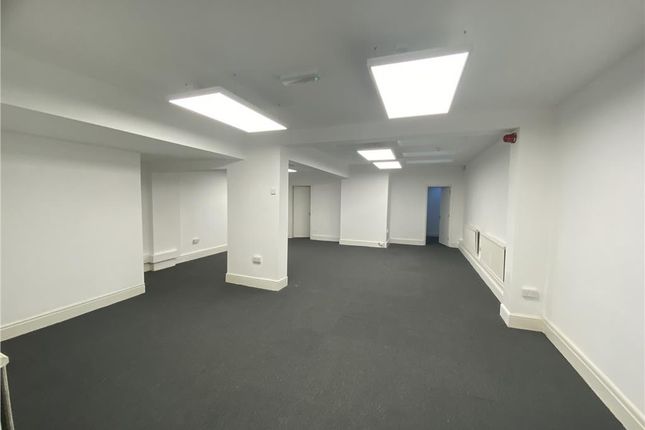 7 Hunter Street, Chester, Cheshire CH1, office to let - 60656470 ...