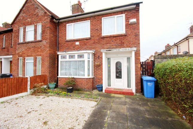 Marsh Road Rhyl Denbighshire Ll18 3 Bedroom Semi Detached House For