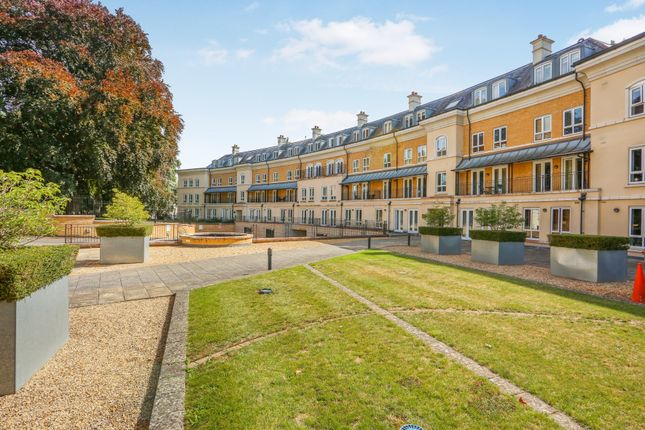 Copper Beech House, Heathside Crescent, Woking GU22, 1 bedroom flat for ...