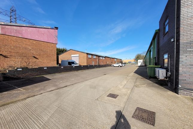 Little End Road, Eaton Socon, St. Neots, Cambridgeshire PE19, light ...