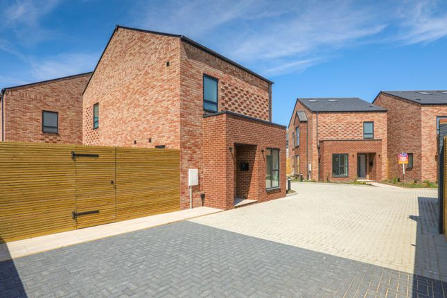 St Clements Road, Westgate On Sea, Kent CT8, 3 bedroom detached house ...