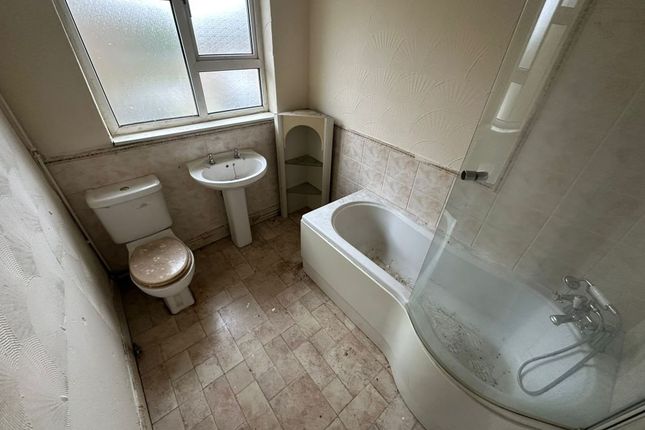 4 Victoria Parade, Hedon Road, Hull, North Humberside HU9, 2 bedroom ...