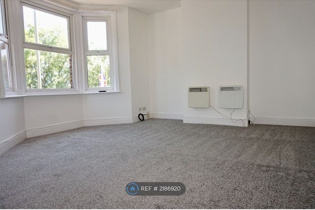 Southampton Road, Eastleigh SO50, 1 bedroom flat to rent - 68053860 ...