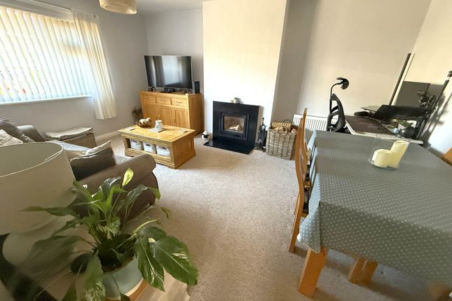 Arthurs Close, Exmouth EX8, 2 bedroom semi-detached bungalow for sale - 69986957 | PrimeLocation