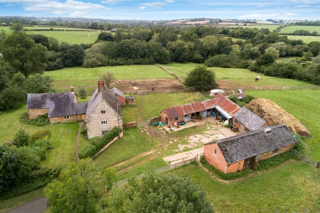 6 bed detached house for sale in Banbury Road, Moreton Pinkney ...
