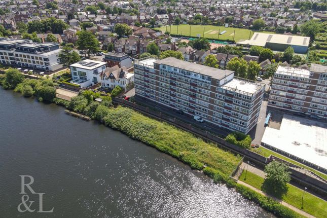 Harvard House, Wilford Lane, West Bridgford NG2, 3 bedroom flat for ...