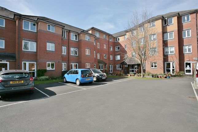 Spencer Court, Britannia Road, Banbury OX16, 2 bedroom flat for sale ...