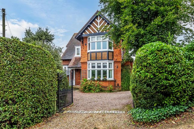 Houses for Sale in Leatherhead - Leatherhead Houses to Buy - Primelocation