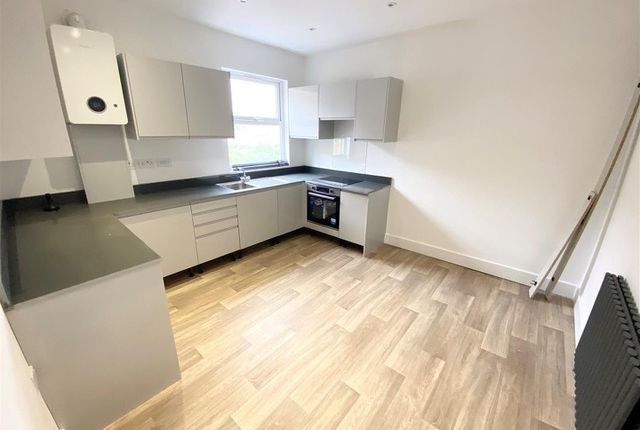 Homes for Sale in Luton, Bedfordshire - Buy Property in Luton ...