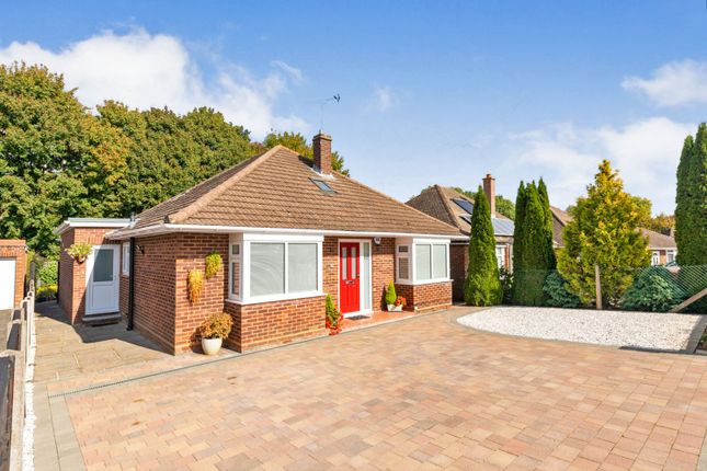 Hawthorn Close, Hitchin, Hertfordshire SG5, 3 bedroom bungalow for sale ...
