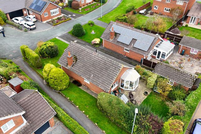Meakin Close, Mossley, Congleton CW12, 2 bedroom detached bungalow for ...
