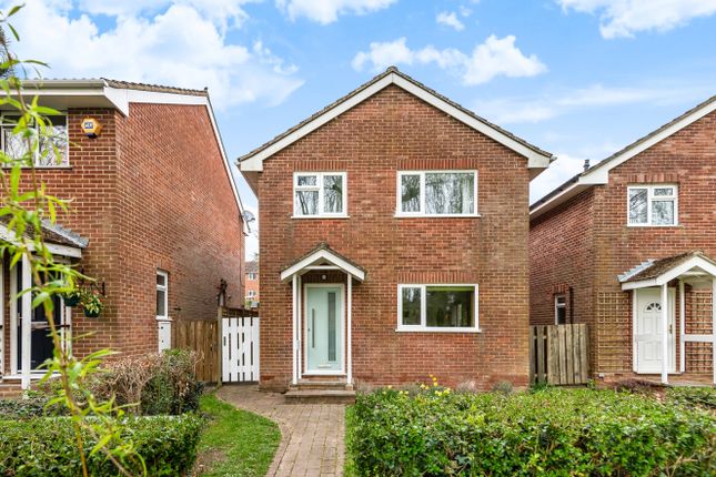 Homes for Sale in Sunningdale, Mobile Home Park, Colden Common ...