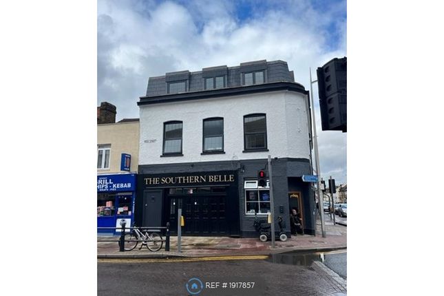 High Street, Gillingham ME7, 2 bedroom flat to rent - 66198040 ...