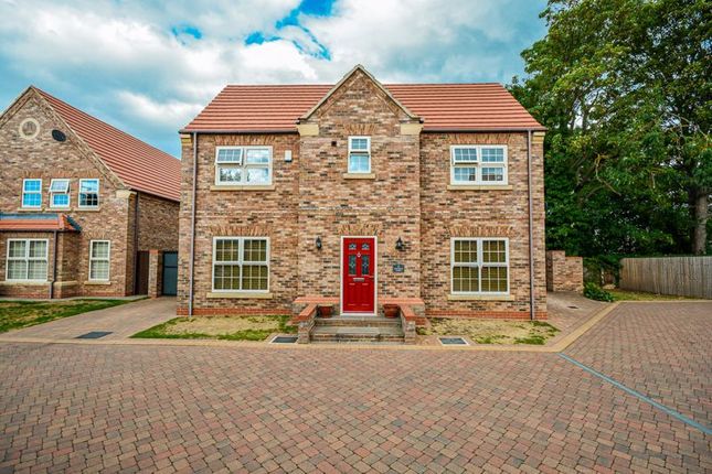 2 Chatsworth Gardens, Edenthorpe, Doncaster DN3, 4 bedroom detached ...