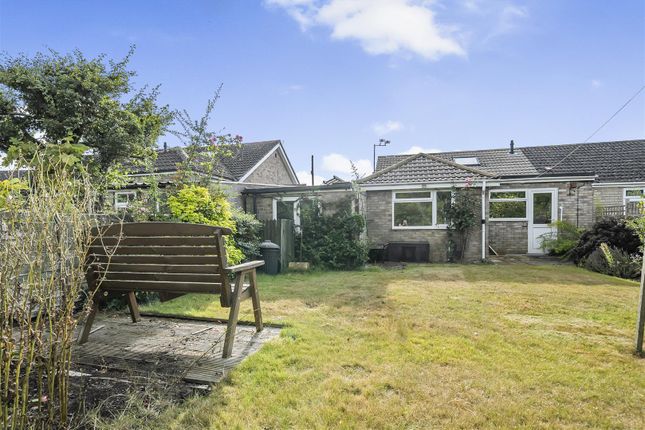 Springfield Road, Rowde, Devizes SN10, 3 bedroom semi-detached bungalow ...