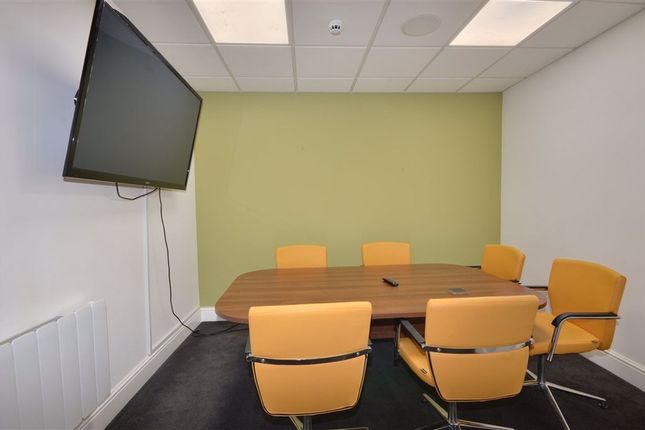 Ropergate, Pontefract WF8, property to rent - 58270866 | PrimeLocation