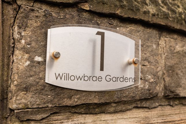 1 Willowbrae Gardens, Edinburgh EH8, 2 bedroom flat for sale - 69627219 ...