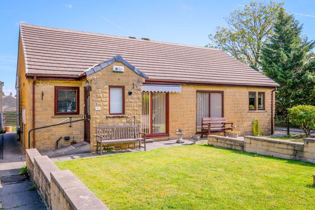 Mile End, Meltham HD9, 2 bedroom bungalow for sale - 62412281 ...
