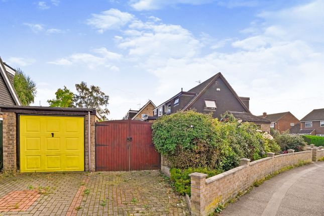 Celina Close Bletchley Milton Keynes Mk2 3 Bedroom Semi Detached