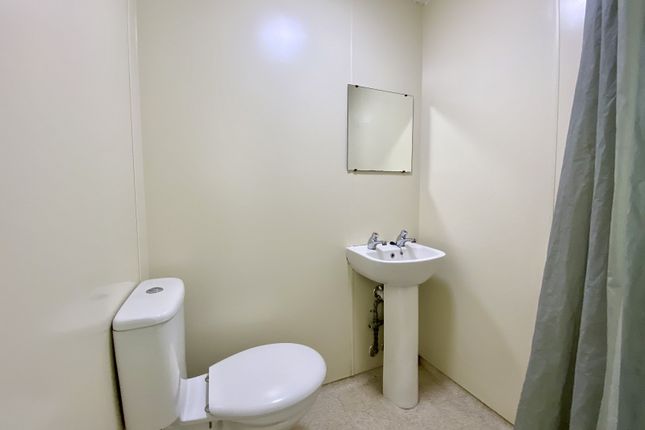 Daniel House, 31 Trinity Road, Bootle, Merseyside. L20, 2 bedroom flat ...