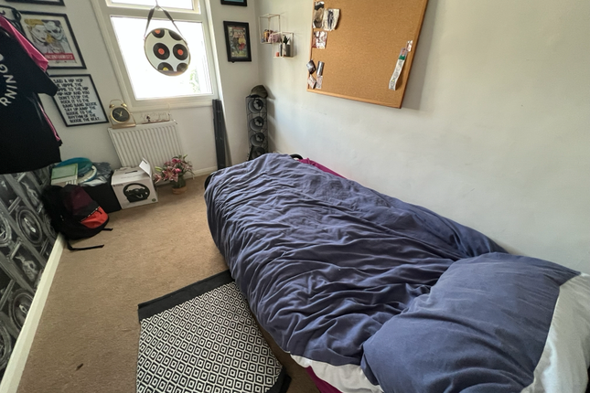 Deer Park Avenue Teignmouth Tq14 3 Bedroom Detached Bungalow To Rent
