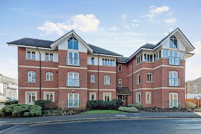 Stonebridge Road, Canterbury, Kent CT2, 2 bedroom flat for sale ...