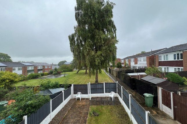 Saleswood Avenue, St Helens, Merseyside WA10, 3 bedroom town house to ...