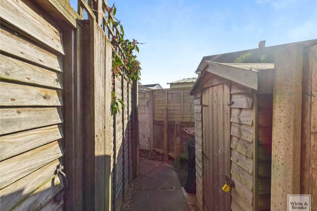 Mill Park Road, Bognor Regis, West Sussex PO21, 3 bedroom end terrace ...