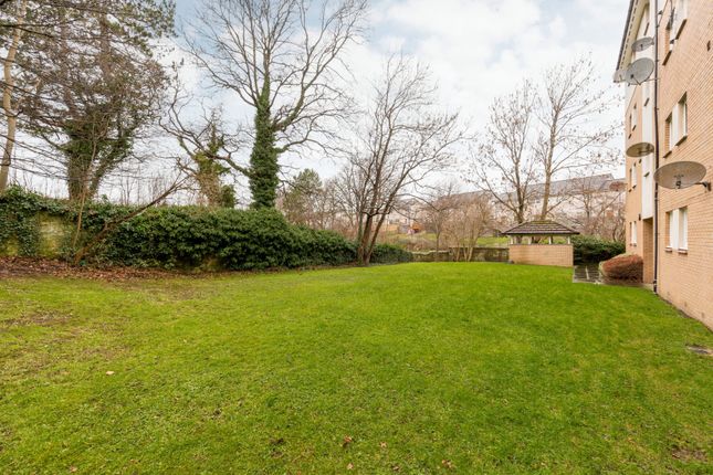 2/5 Inglis Green Rigg, Edinburgh EH14, 2 bedroom flat for sale ...