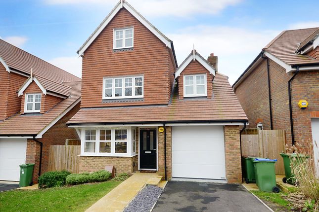 Homes for Sale in Lancelot Close, Ifield, Crawley RH11 - Buy Property ...