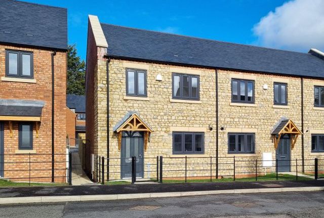 High Street, Flore, Northampton NN7, 3 bedroom end terrace house for ...