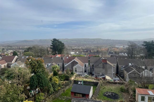 Springfield Street, Morriston, Swansea SA6, 3 bedroom semi-detached ...