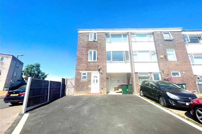 1 bedroom flats to let in Crawley, West Sussex - Primelocation