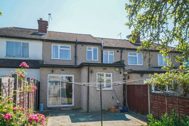 Kings Road, Harrow HA2, 3 bedroom terraced house for sale - 67724869 ...