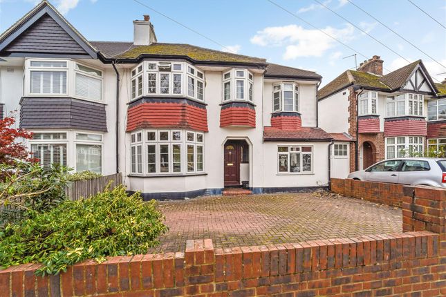 4 bed end terrace house for sale in Heathfield South, Twickenham TW2 - Zoopla
