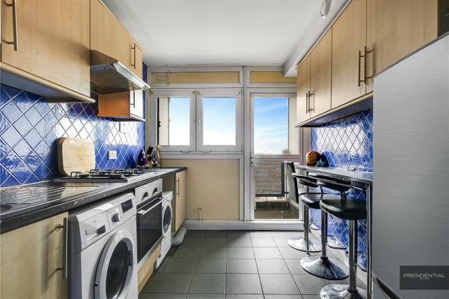 1 bed flat for sale in Stubbs Point, New Barn Street, Plaistow E13 - Zoopla