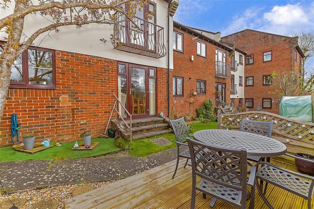 Stakes Road, Purbrook, Waterlooville, Hampshire PO7, 1 bedroom flat for ...