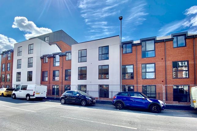 Cross Green Lane, Cross Green, Leeds LS9, 2 bedroom flat for sale ...