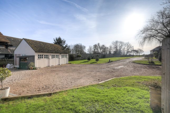 Brickhouse Road, Colne Engaine, Essex CO6, 5 bedroom detached house for ...